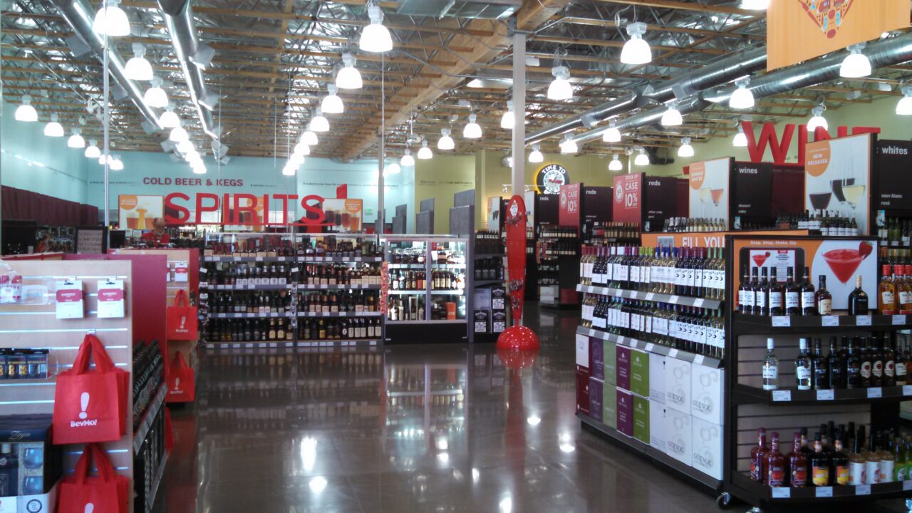 BevMo! - Vista in Vista, CA (Newmark Merrill Companies & BevMo!) | JG Construction